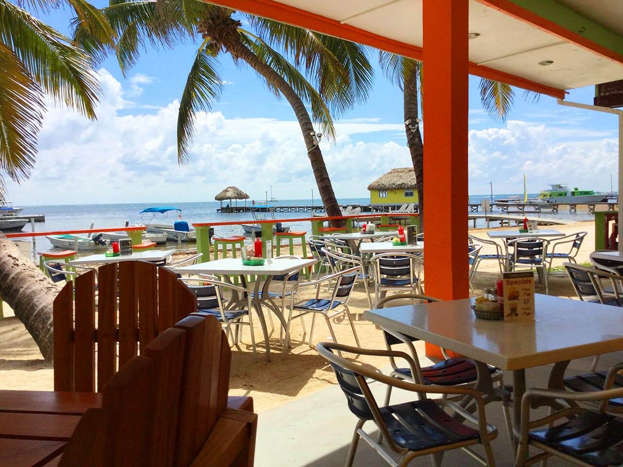 Restaurant By The Beach Belize | Lily's Treasure Chest